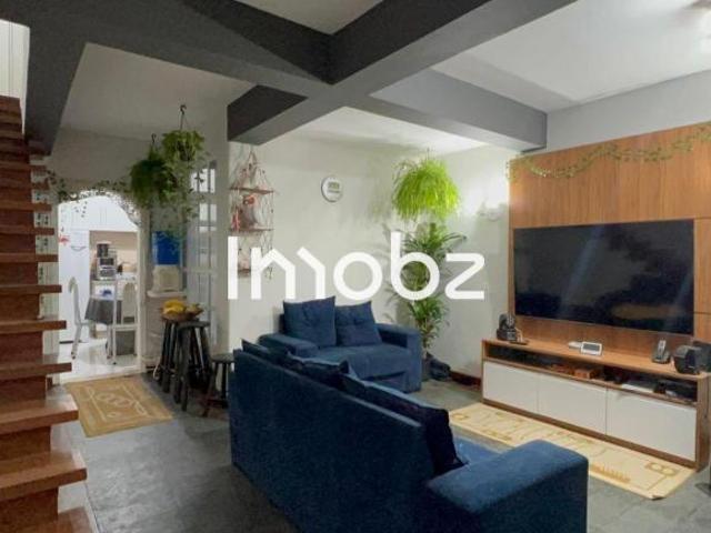 Casa à venda na Rua Saint Hilaire, 172 Jardim Paulista São Paulo SP CEP: 01423 040