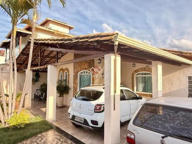 Casa à venda na Várzea