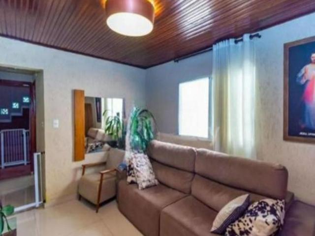 Casa à venda na Vila Tolstoi com 110m² 4 dormitórios 1 suíte 2 banheiros 1 vaga