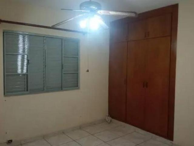 Casa à venda na Vila Trujillo