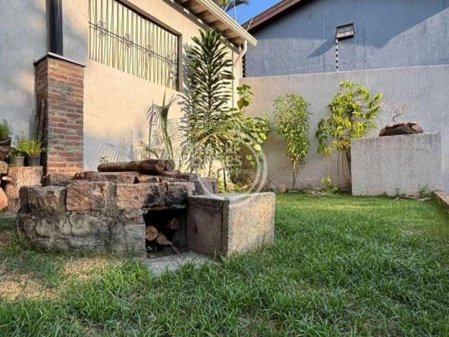 Casa à venda na Vila Trujillo – Sorocaba SP 4 Quartos, Piscina e Área Gourmet R$ 1.500.000