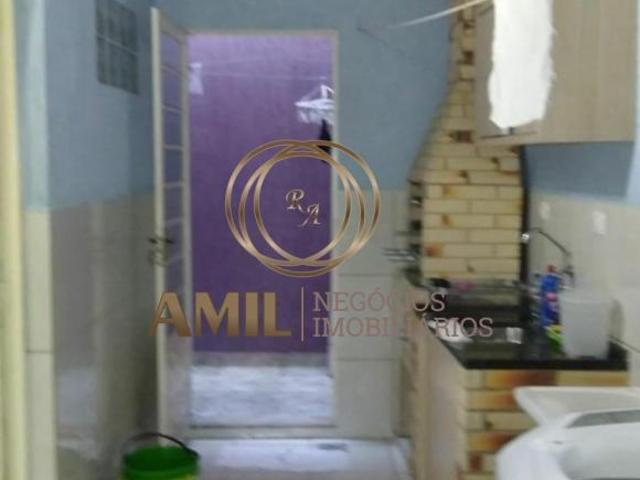 Casa à venda na Vila Unidos 3 quartos, 1 suíte, 2 salas, churrasqueira e 2 vagas de garagem Zona