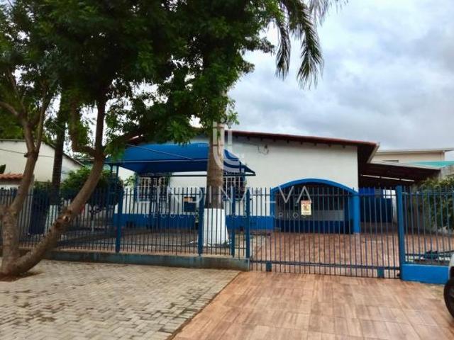 Casa à venda na Vila Yolanda com edícula em Foz do Iguaçu/PR
