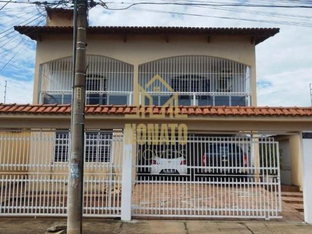 Casa à venda na Vila Abajá