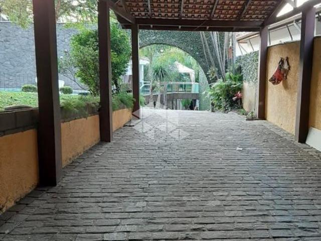 Casa à Venda na Vila Albertina