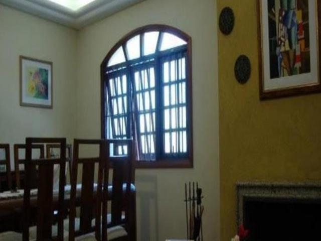 Casa à Venda na Vila Albertina, SP
