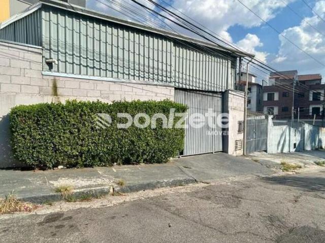 Casa à venda na Vila Alpina, Santo André – 3 quartos 1 suíte com financiamento
