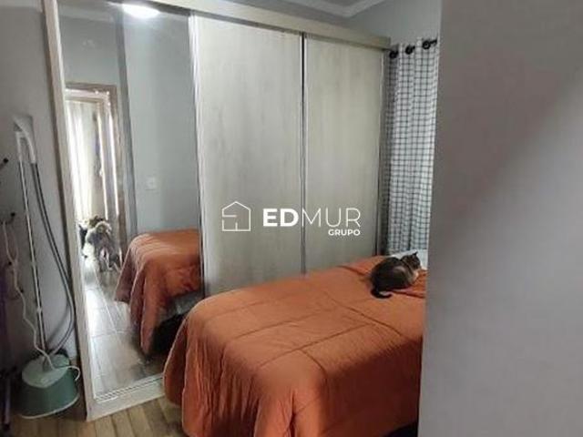 Casa à venda na Vila Alzira