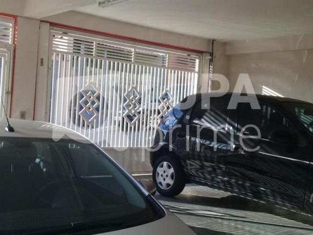 Casa à venda na Vila Amália!