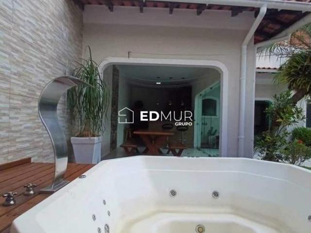 Casa à venda na Vila Assunção