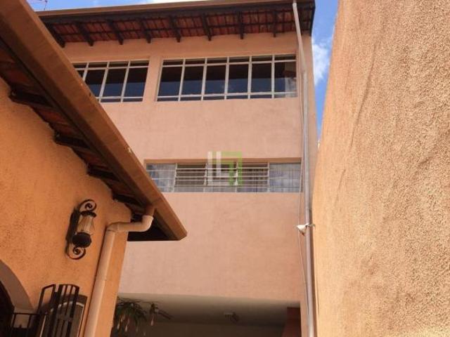 Casa à venda na Vila Arens II