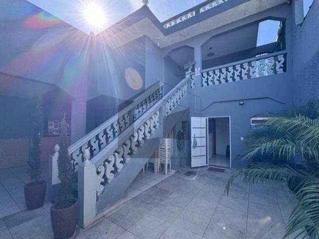Casa à Venda na Vila Áurea | 4 Dormitórios | 2 Suítes | Piscina | Espaço Gourmet | Poá/SP