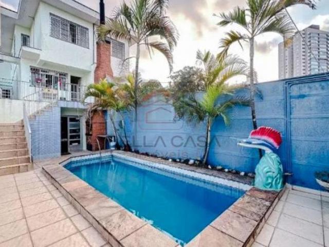Casa à venda na Vila Bertioga 186m² | Conforto, espaço e ótima localização