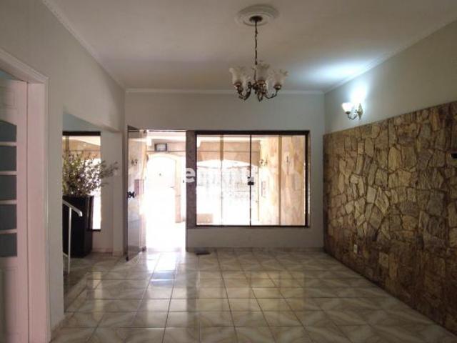 Casa à venda na Vila Camilópolis