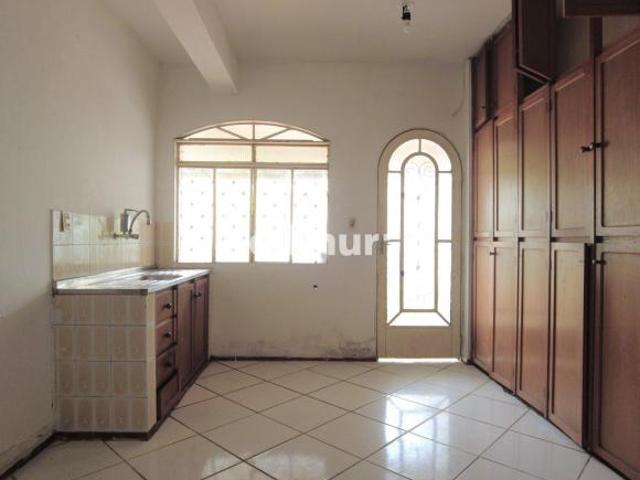 Casa à venda na Vila Camilópolis