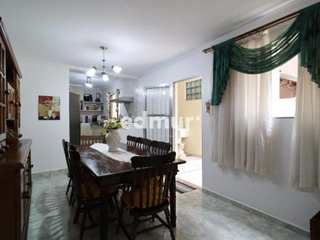 Casa à venda na Vila Camilópolis