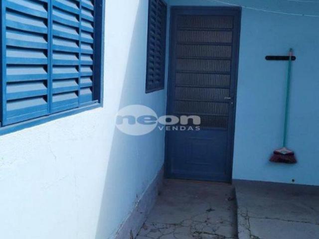Casa à Venda na Vila Caminho do Mar
