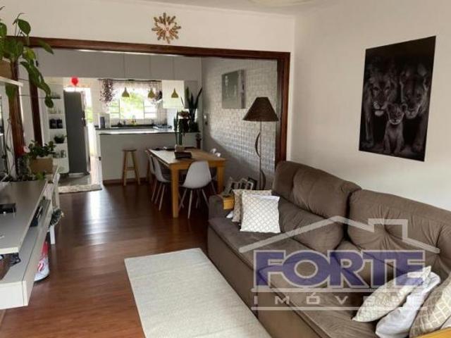 Casa à venda na Vila Caio Junqueira
