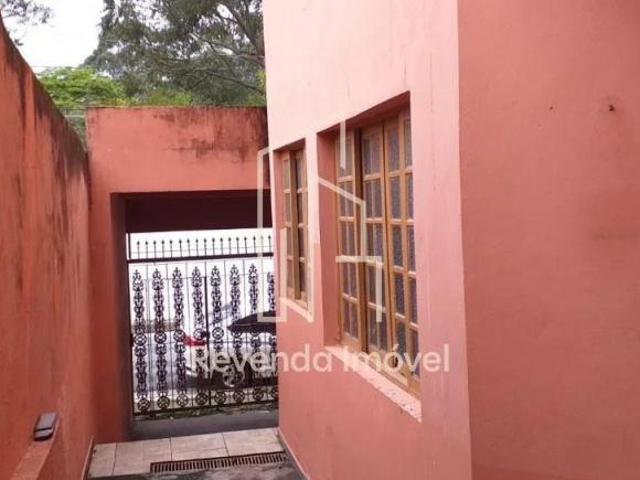 Casa à venda na Vila Carrão com 209m² 3 dormitórios 1 suíte 4 banheiros 2 vagas