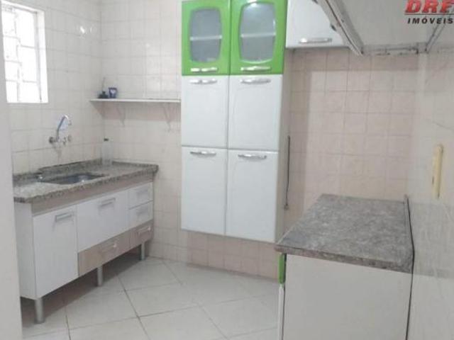 Sobrado no Centro de Guarulhos com potencial residencial e comercial próximo ao Shopping Maia