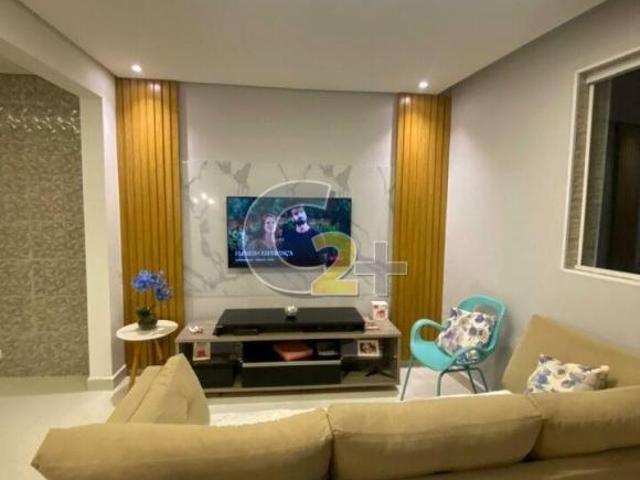 Casa á venda na Vila Formosa, 3 quartos, 1 suíte, 2 vagas de garagem