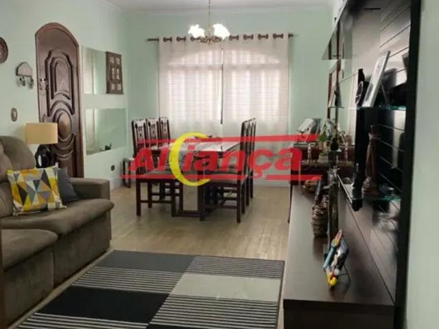 Casa a Venda na Vila Franci em SP