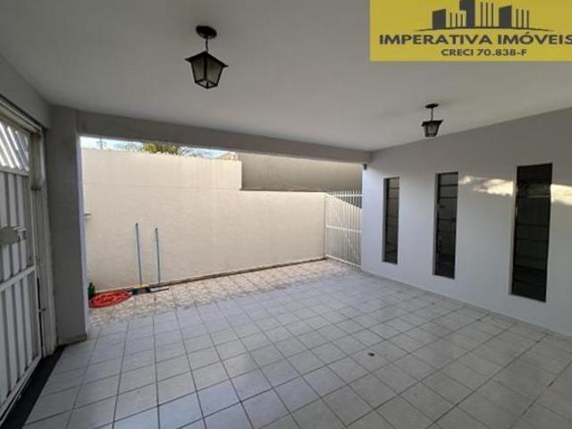 Casa à venda na Vila Galvão