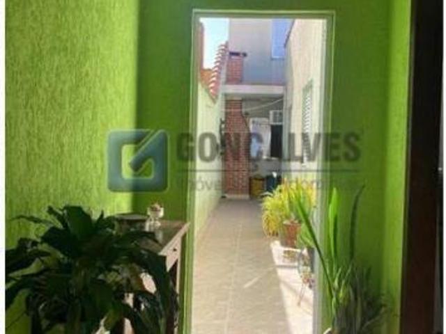 Casa à venda na Vila Guiomar, Santo André – 3 quartos, 2 banheiros e 3 vagas