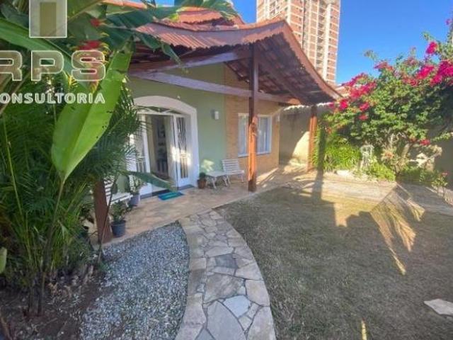 Casa a venda na Vila Helena com 03 dormitórios, sendo 1 suíte  02 banheiros  02 vagas de garagem  02