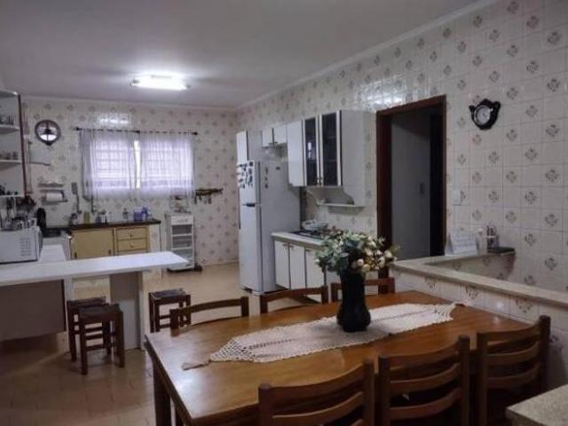 Casa à venda na Vila Hortência