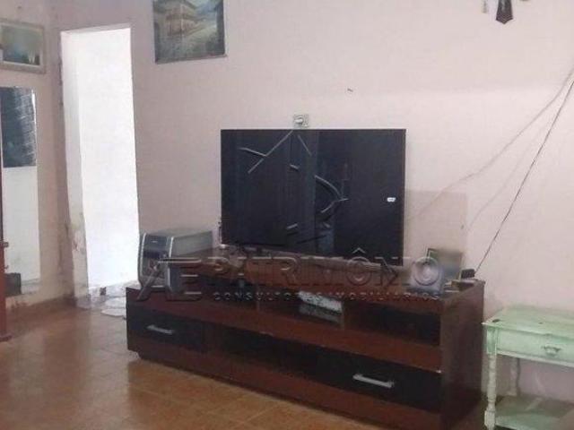 Casa à venda na Vila Hortência