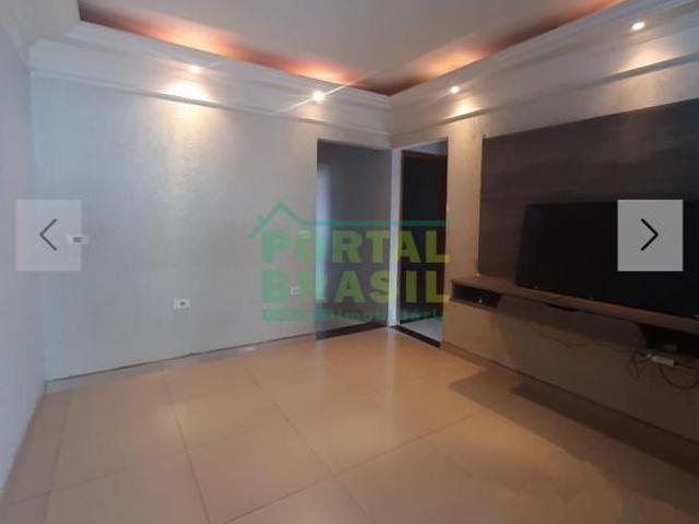 Casa à Venda na Vila Industrial, Piracicaba por R$400.000