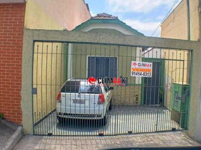Casa à venda na Vila Ipojuca com 3 quartos, 3 banheiros, 2 vagas, quintal