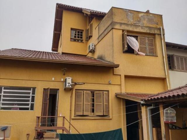 Casa à venda na Vila Ipiranga, POA
