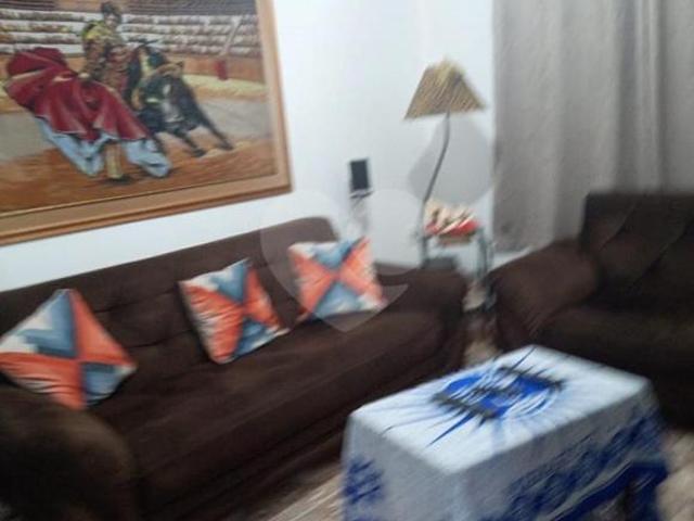 Casa à venda na Vila Joana