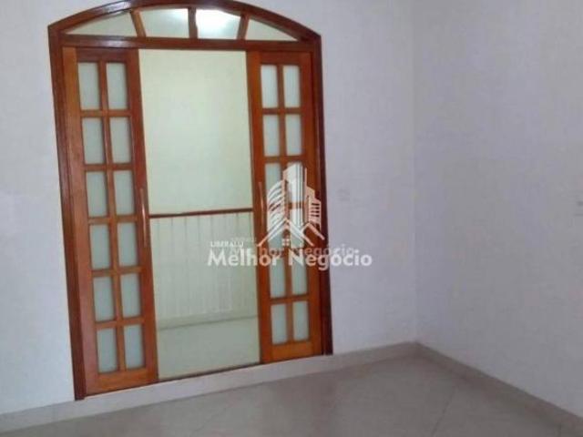 Casa a venda na Vila Joao Jorge, SP. Casa com 4 dorms sendo 1 suite, 3 banheiros, 4 vagas de garagem