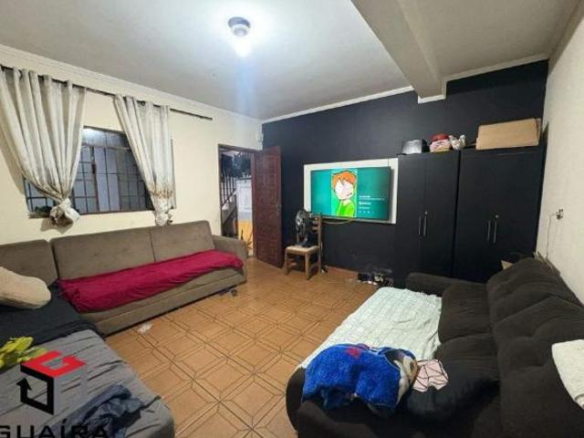 Casa á venda na Vila Junqueira com 3 casas no terreno