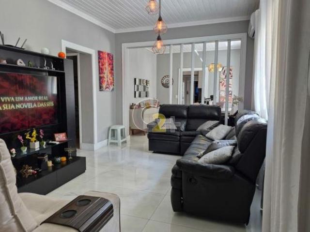 Casa à Venda na Vila Leopoldina, 4 quartos, 3 suítes, 3 vagas
