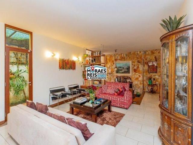Casa à venda na Vila Madalena