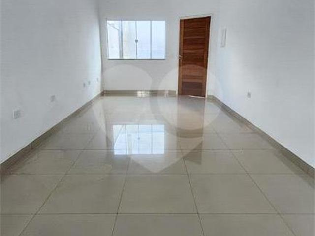 Casa à venda na Vila Martins – Salto SP | 2 quartos, suíte, quintal amplo e excelente localização