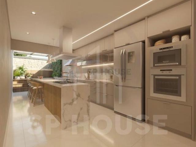 Casa a venda na Vila Mariana, 4 suites, 2 vagas, 165 m²