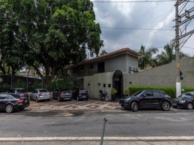 Casa à venda na Vila Nova Conceição