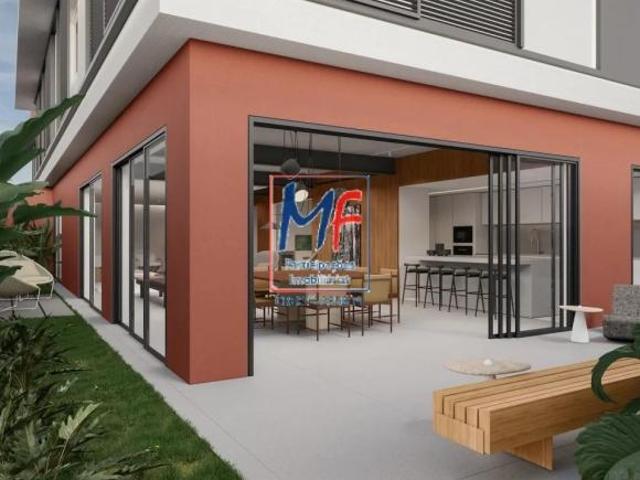 Casa à venda na Vila Nova Conceição/SP, com 4 quartos 4 suítes, sala, cozinha, cinema, piscina, ár