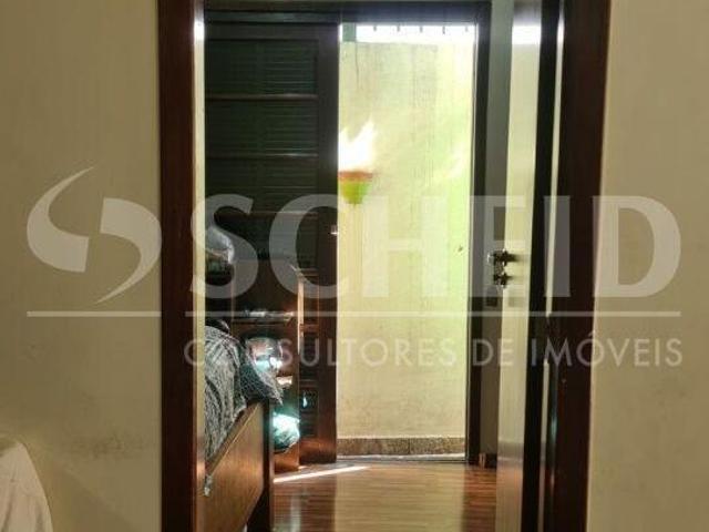 Casa à Venda na Vila Olímpia com 148m², 2 quartos, 2 suítes, 3 vagas