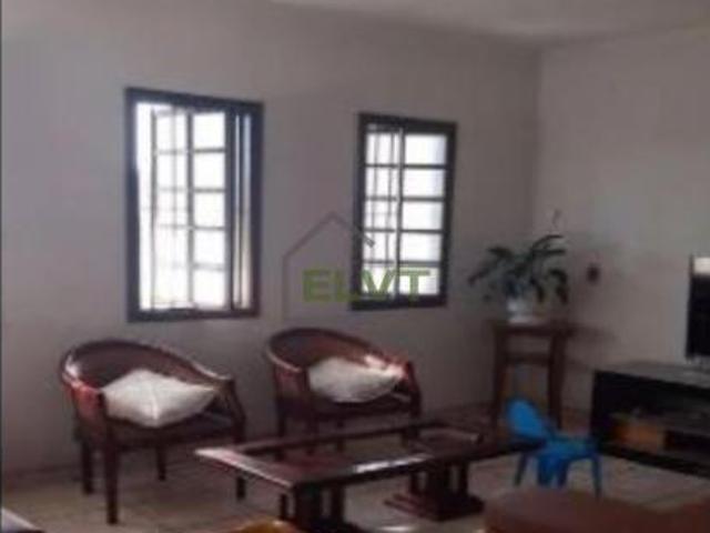 Casa à venda na Vila Osasco com 4 quartos
