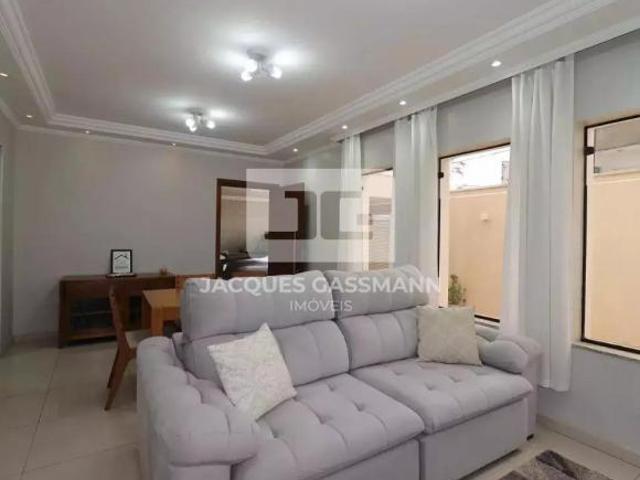 Casa à venda na Vila Pinheirinho