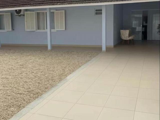 CASA À VENDA NA VILA PIRES