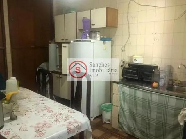 Casa à venda na Vila Prudente 2 imóveis no mesmo terreno, 4 dorms, 3 banheiros, 2 salas, quintal e