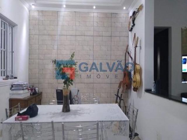 Casa à venda na Vila Rami em Jundiaí SP