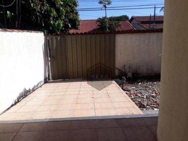 Casa à venda na Vila Rezende em Goiânia